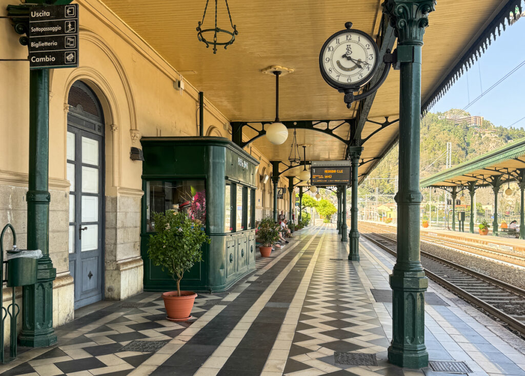 Train Station Taormina-Giardini (ME) – Sicilia Secrets